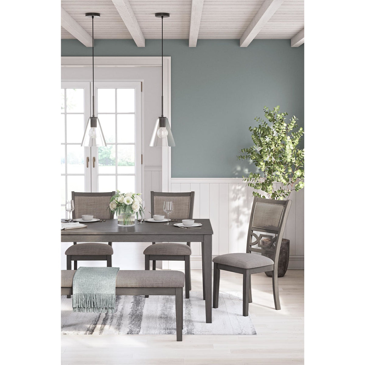 Wrenning Dining Set | Meubles Klomie Furniture
